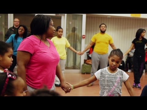 CNN Hero uses dance to get high-risk kids off the streets - YouTube