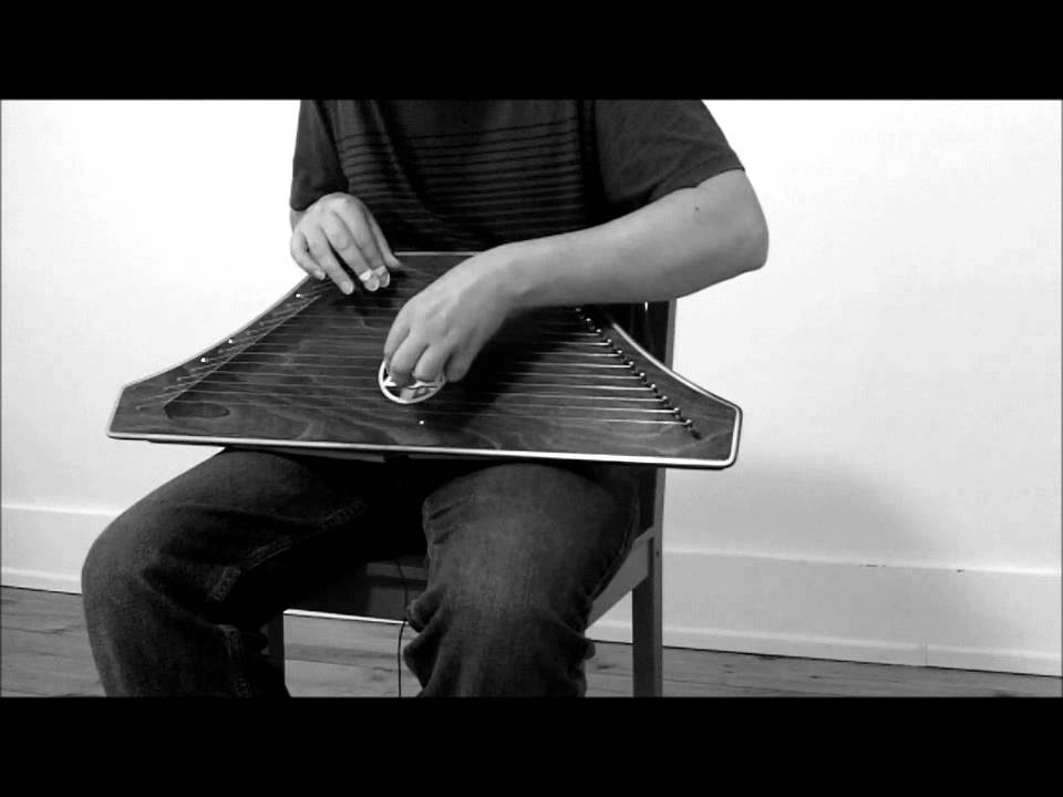 Lap Harp/Plucked Psaltery - Dolencias - YouTube