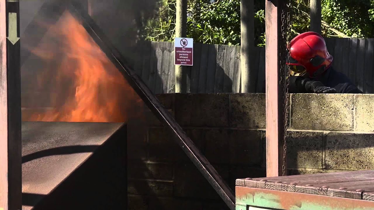 STCW Fire Fighting Training - Warsash Maritime Academy - YouTube