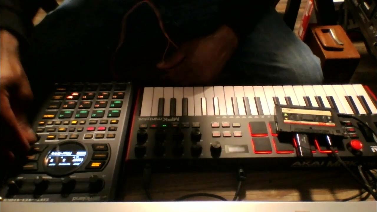 SP404 MK2 x Serato Sample x Akai MPK mini plus x DJ Blessed B - YouTube