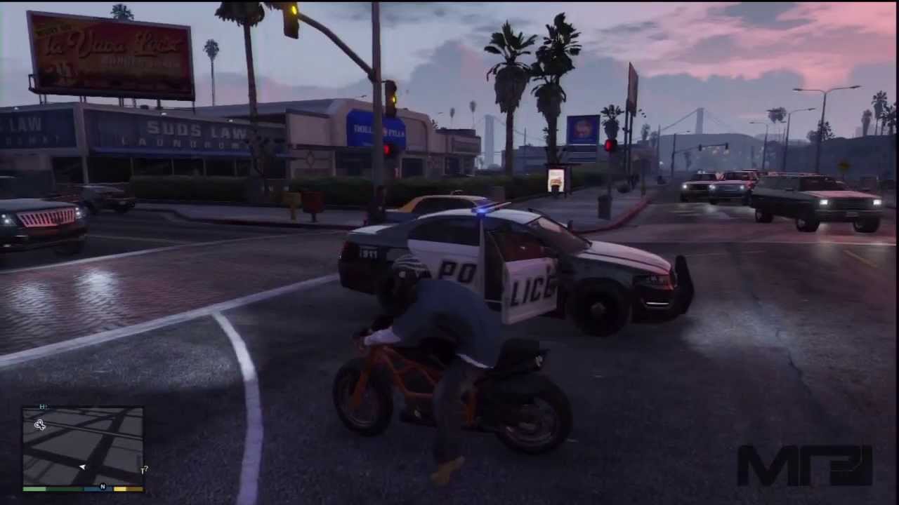 Giving the Finger [Grand Theft Auto V] - YouTube