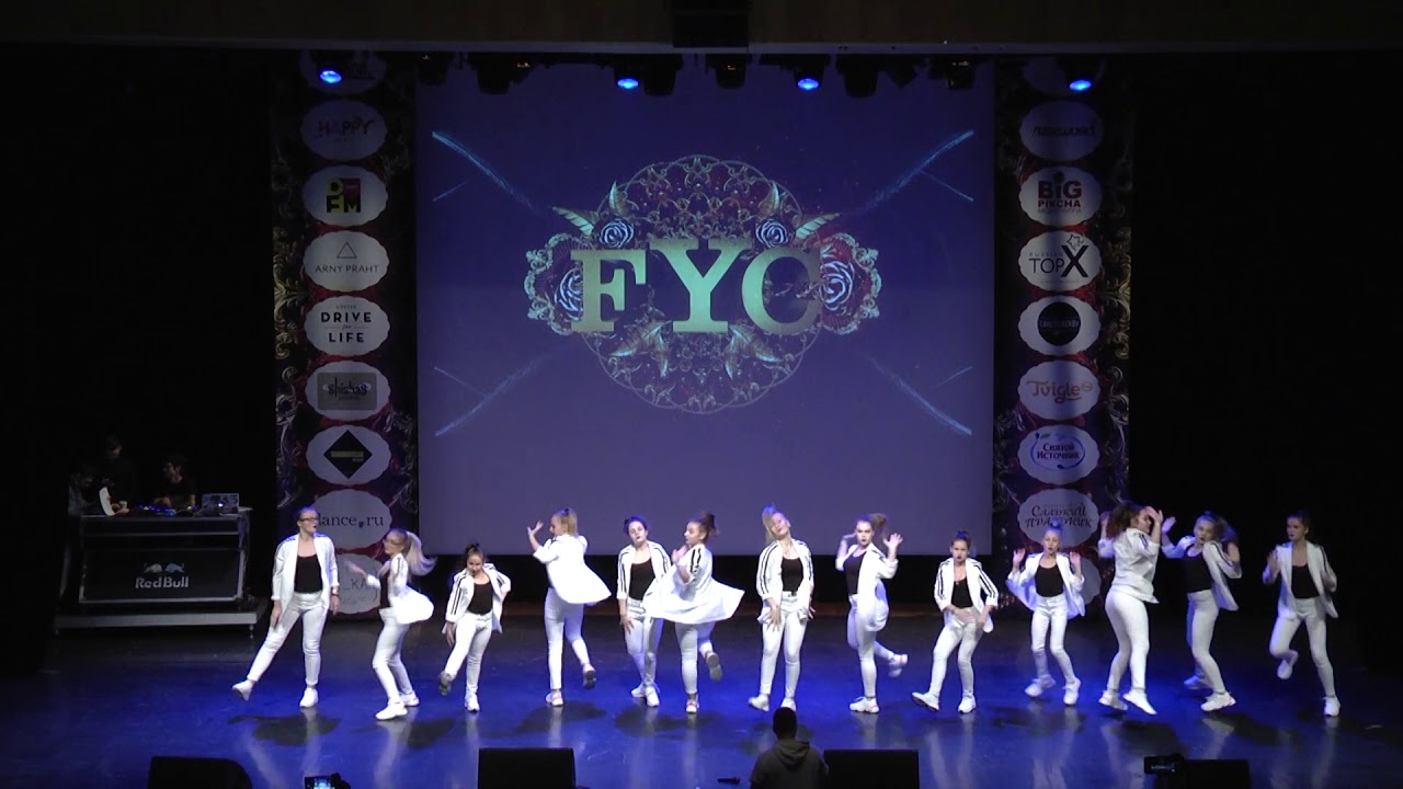 6 Dance Designers BEST DANCE SHOW JUNIORS - YouTube