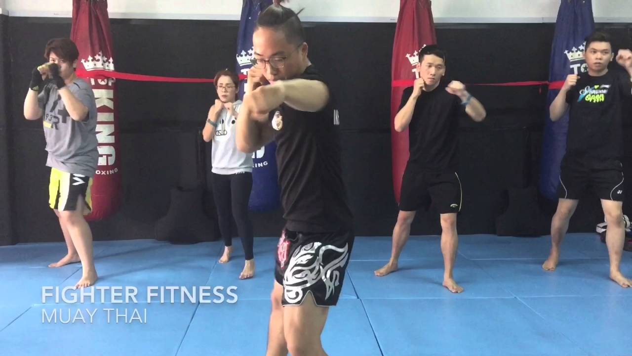 Fighter fitness Singapore : Muay Thai gym near NTU - YouTube