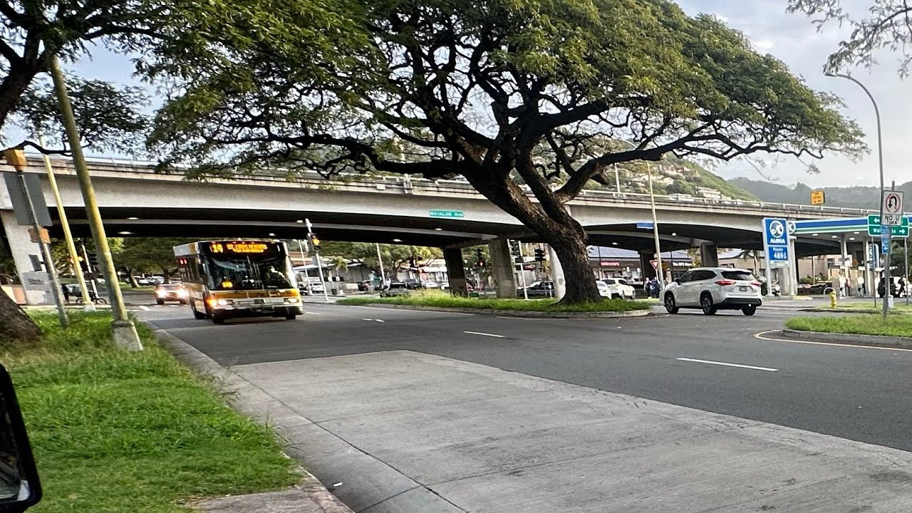 Honolulu TheBus Route 14 Saint Louis Heights via Kapahulu, Bus 050 ...