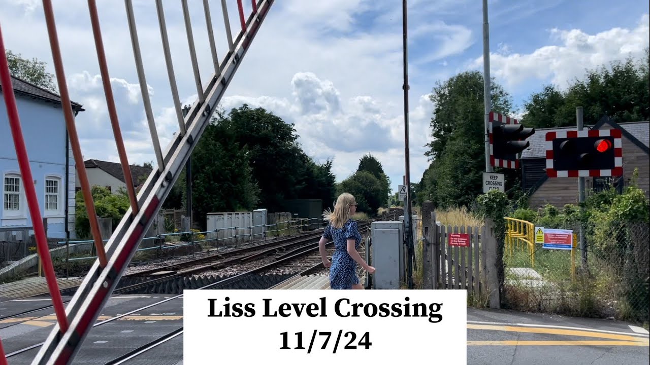 *Double Headed Class 50 & Hangman* Liss Level Crossing 11/7/24 🟢 - YouTube