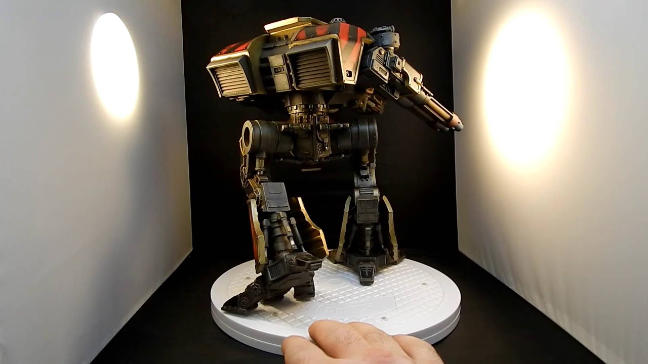 Warhound Titan, Legio Audax, The Ember Wolves. - YouTube