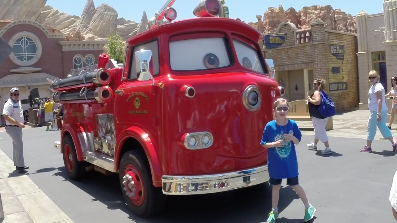 Red the Firetruck from Cars Honks Happy Birthday - Disneyland - YouTube