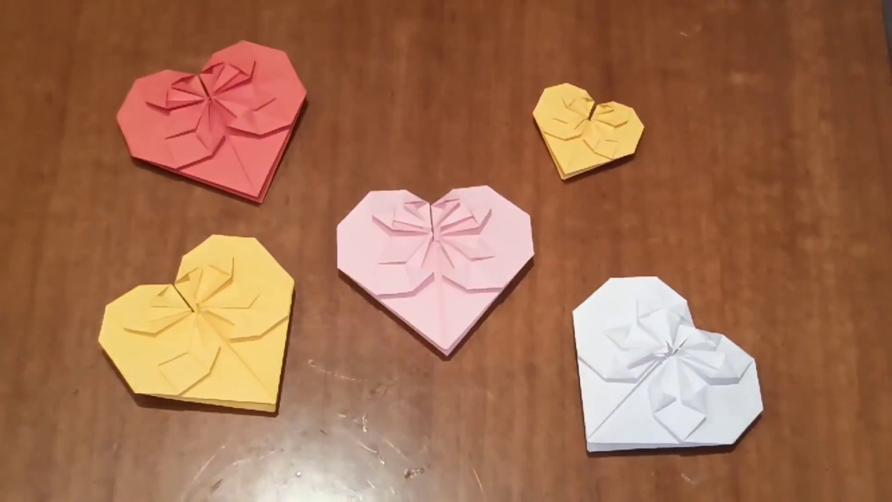 Papiroflexia de corazones de colores - YouTube