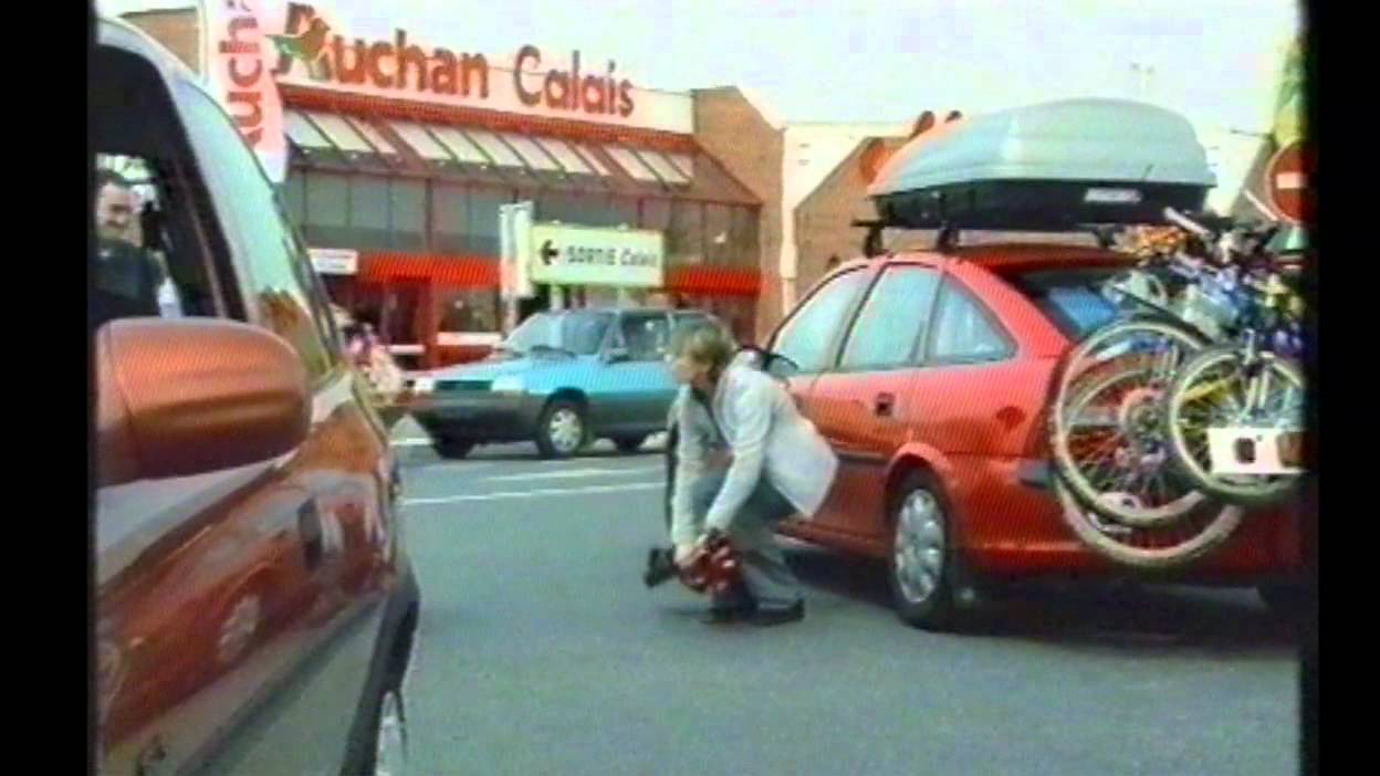 Halfords advert 1996 - YouTube