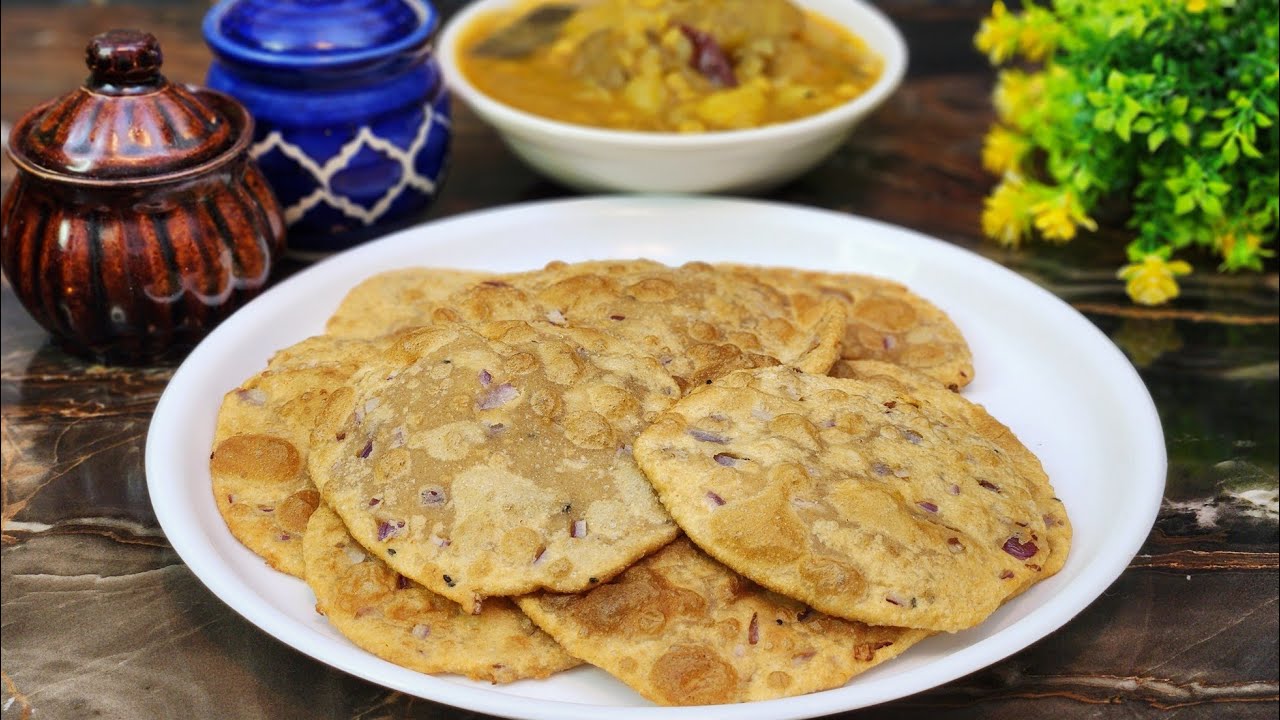 Onion Poori Recipe | Easy Dinner Recipe | Atta Onion Puri Recipe | Easy ...
