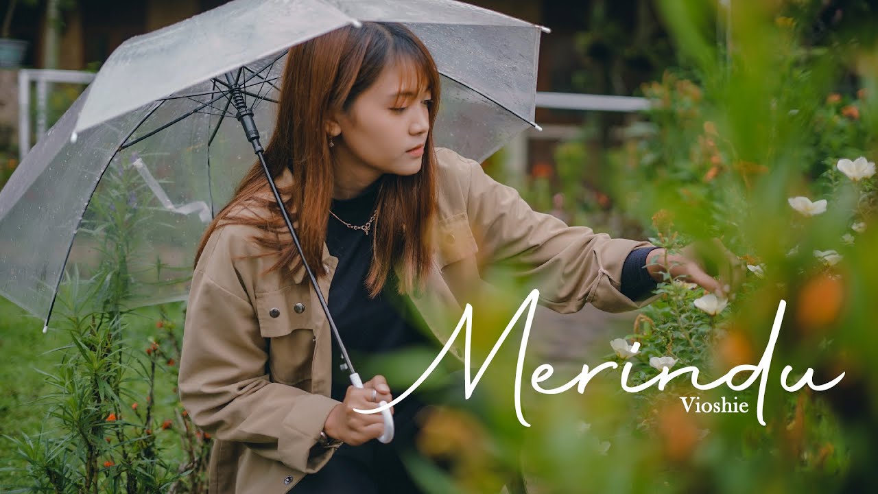 VIOSHIE - MERINDU (OFFICIAL LYRIC VIDEO) - YouTube