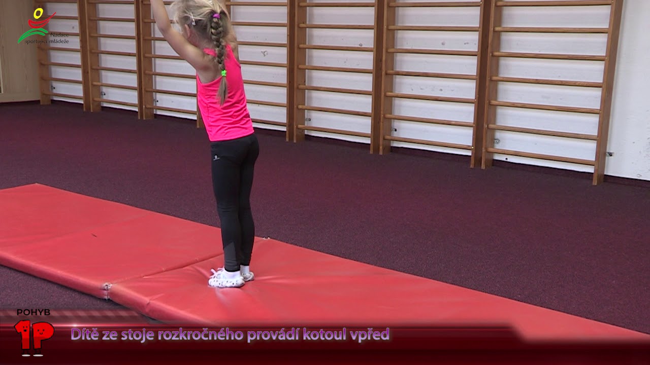 Kotoul vpřed ze stoje rozkročného - YouTube