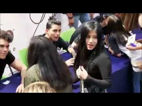 CNCO: A Erick Brian Colon le gusto una fan :(