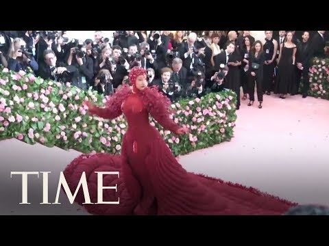Let's Lock It Up Because Cardi B Just Shut Down 2019 Met Gala In Her Elaborate Bloody Gown | TIME