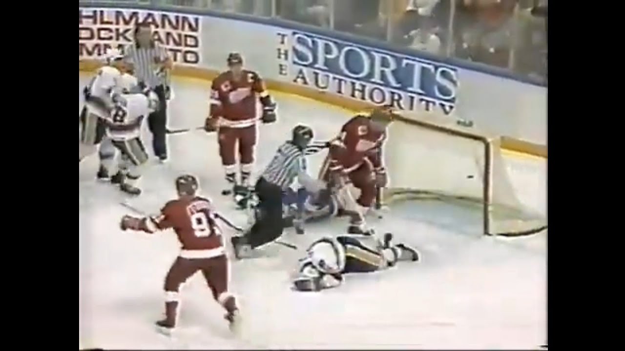 Probert retaliates against Butcher 11/30/91 - YouTube