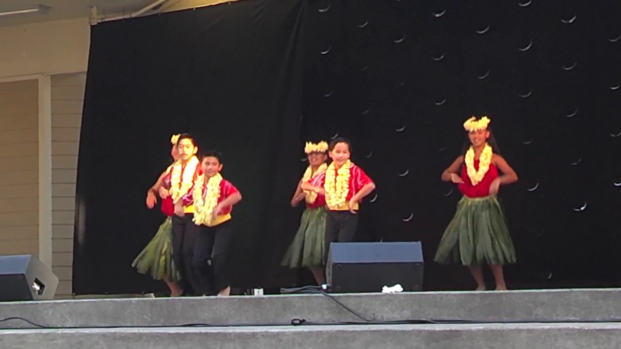 Keiki Division - Sophisticated Hula/Aloha Week Hula Medley - YouTube