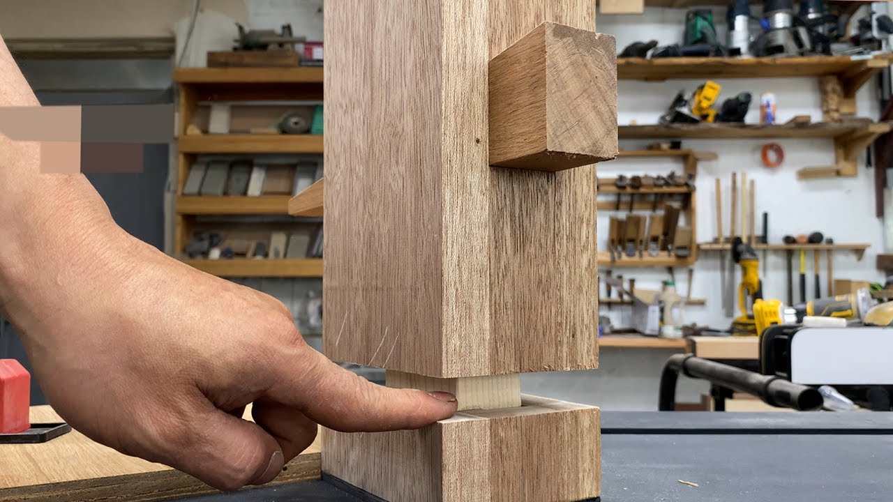 Freely movable woodworking bench / Wedge-type mobile workbench - YouTube