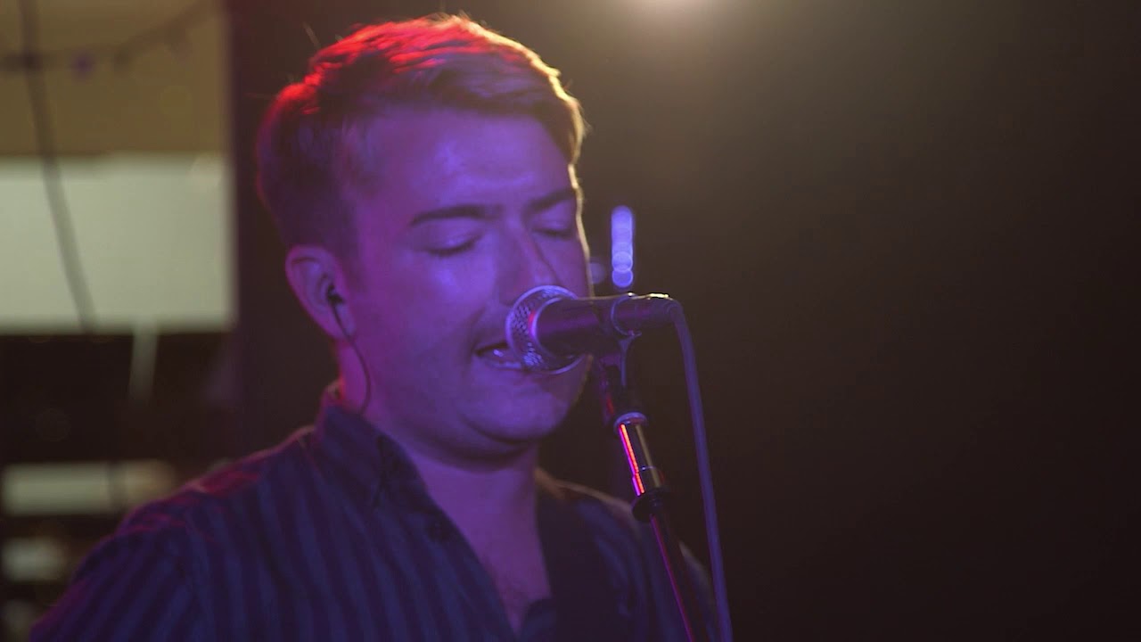 Zach Innis & The Honeybees Perform Honey Bee Live From Milford TV - YouTube