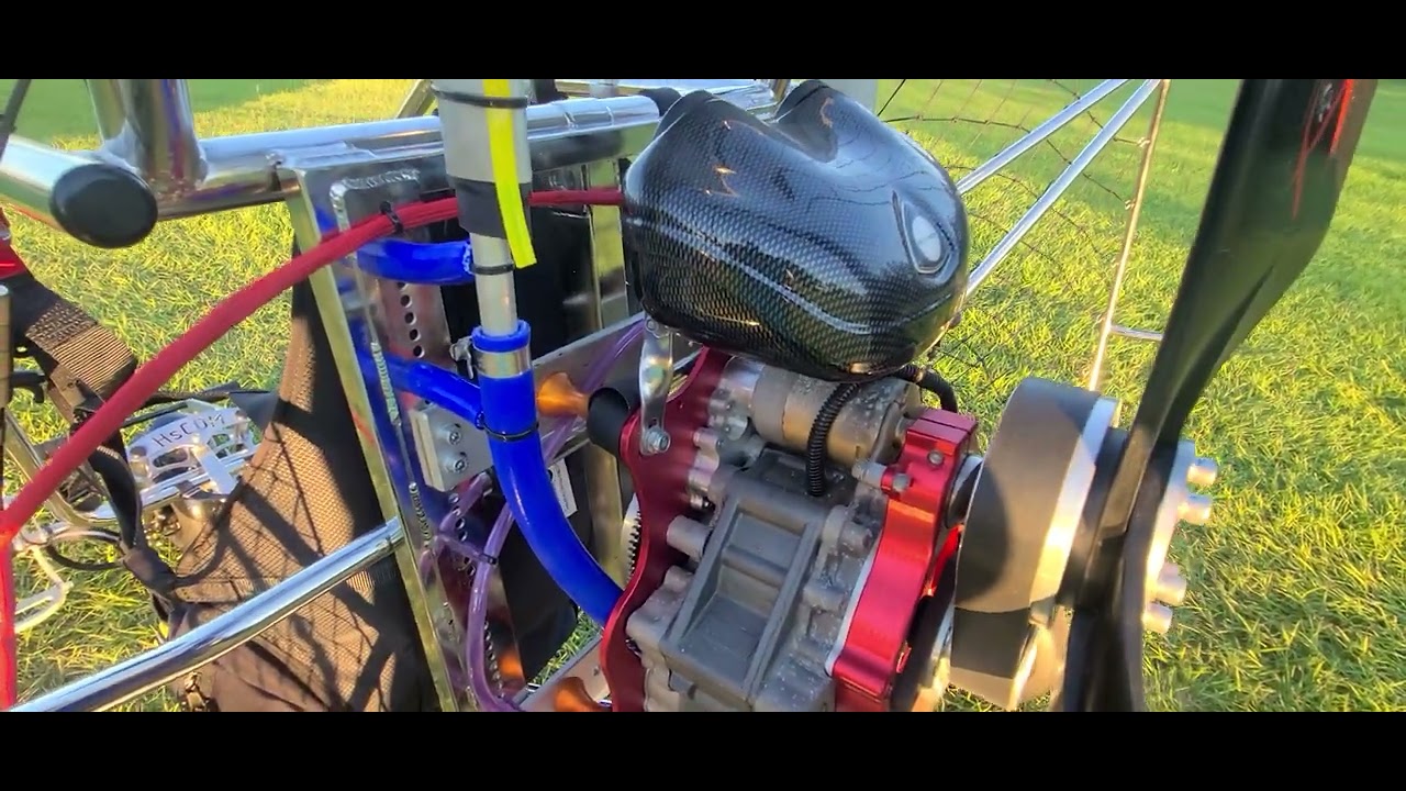 Walk around of the HScom Condor L Paratrike @CloudBasePPG - YouTube