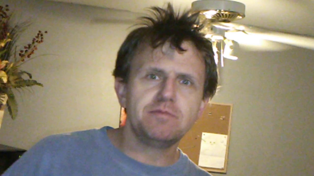 Celebrity Andrew Henderson tells us the truth - YouTube