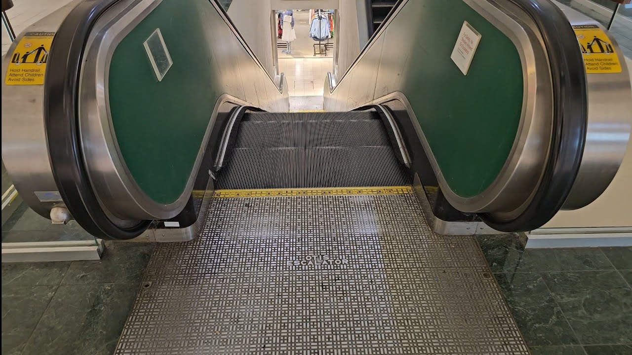 Vintage Otis Escalators @ Southdale Center - Edina, MN - YouTube