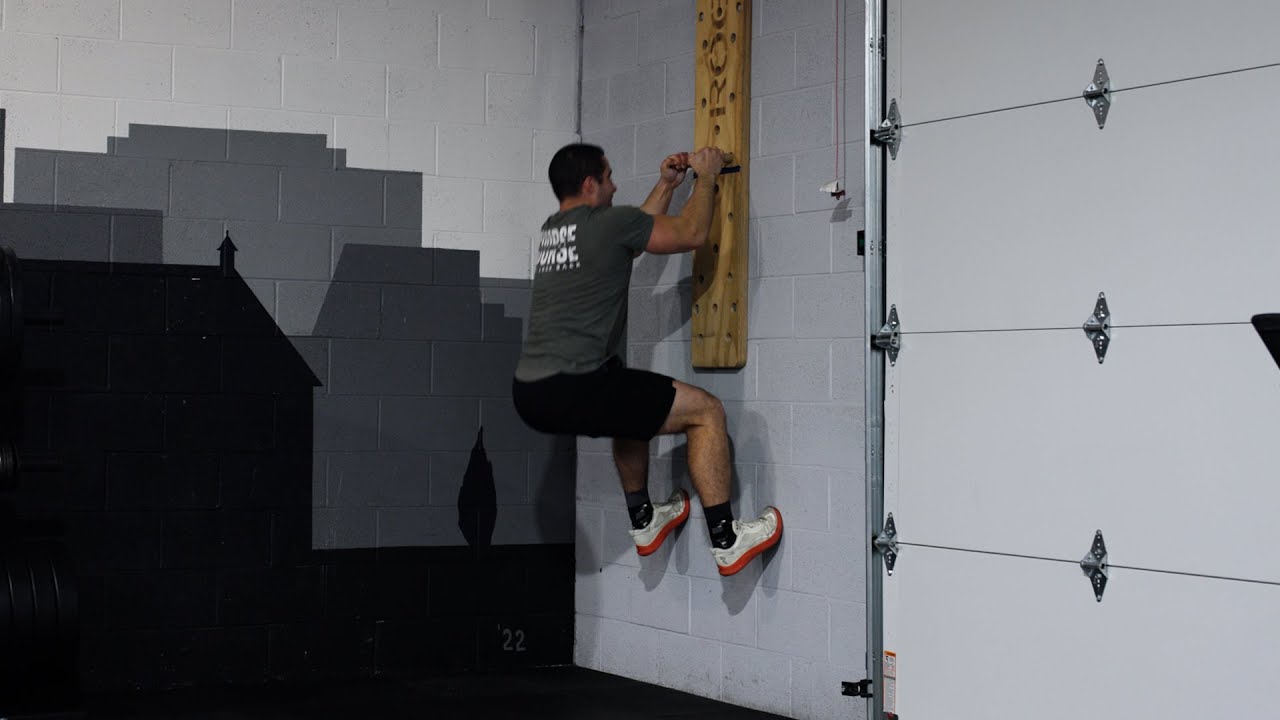 Pegboard Feet-Assisted Pull-Up - YouTube
