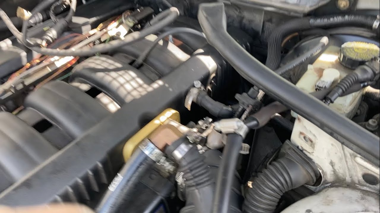 E46 M52tu how to make m50 manifold work with M52 throttle body - YouTube