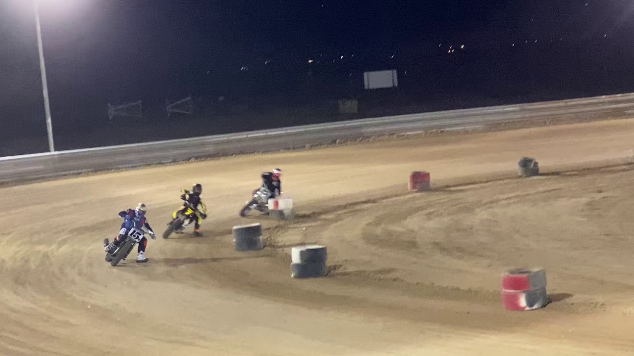 Brandon Carnahan Jr. Glendale AZ Flat Track - Heat Race 2019 - YouTube