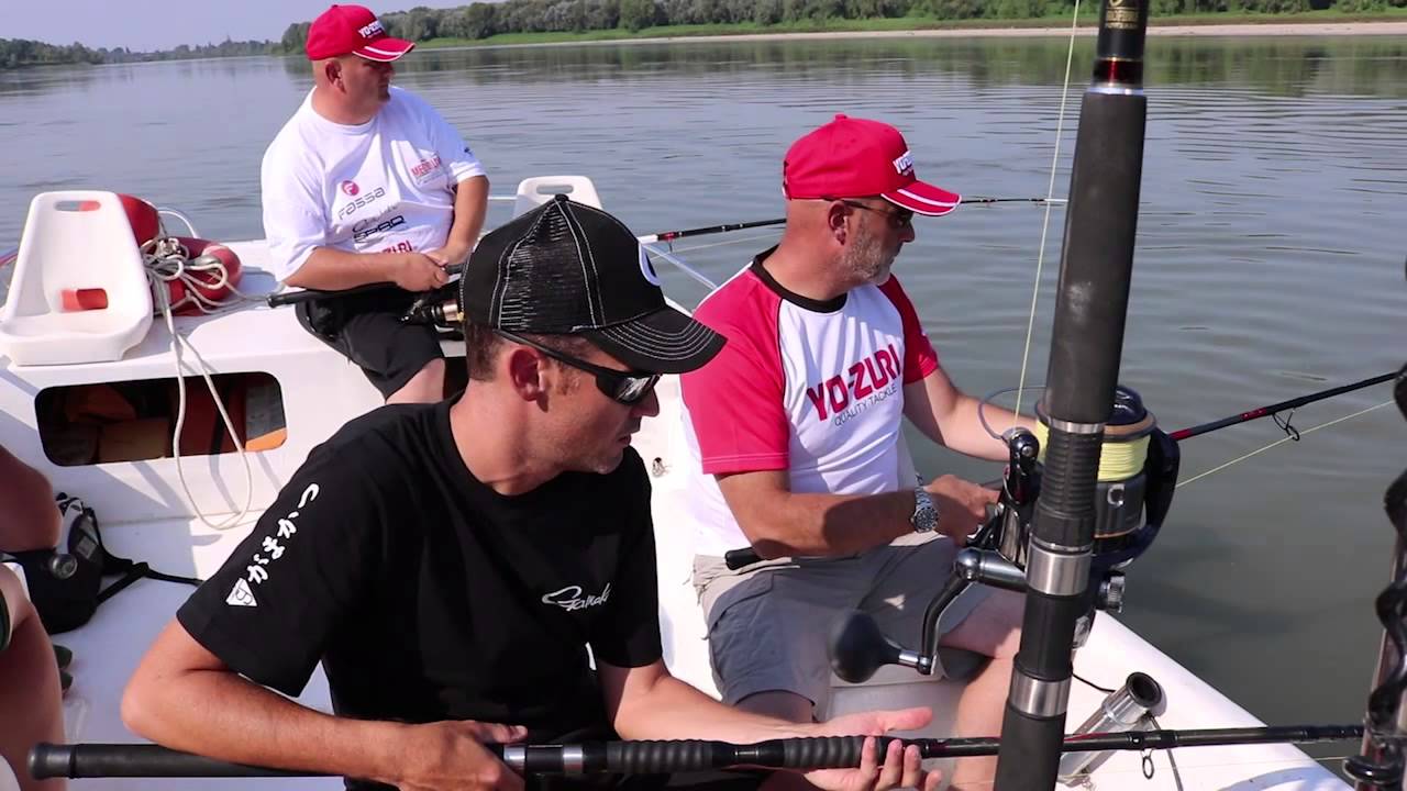 siluri po mediolanum - YouTube