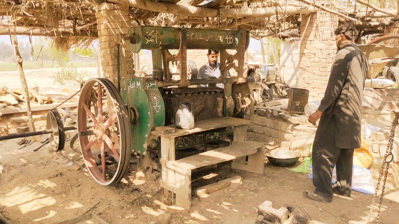 Mustard oil Expeller Machine With 22 HP Old black diesel engine - YouTube