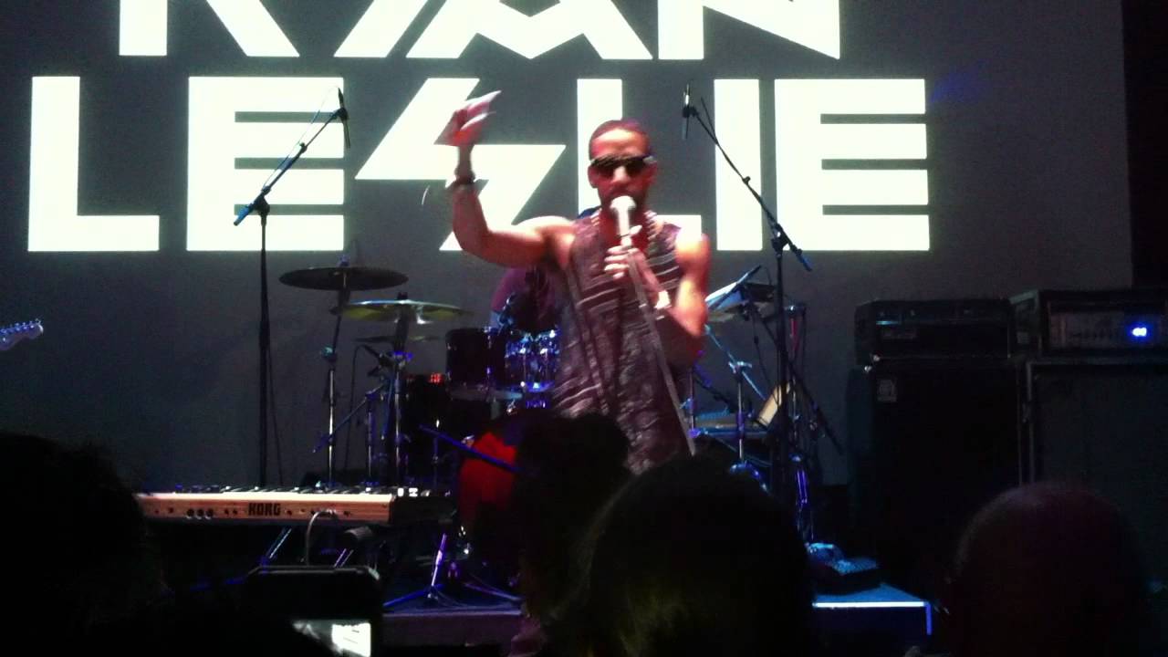 Ryan Leslie Live (Concert Intro + Glory) - YouTube