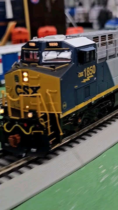 ScaleTrains GE ES44AH, CSX/Heritage/Louisville and Nashville/ L&N #1850 DCC & Sound HO Scale # ...