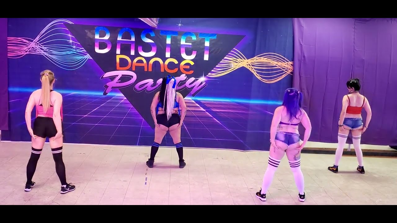 Thong Song By Shaggy Twerk Group Friday Throwback Dance Showcase