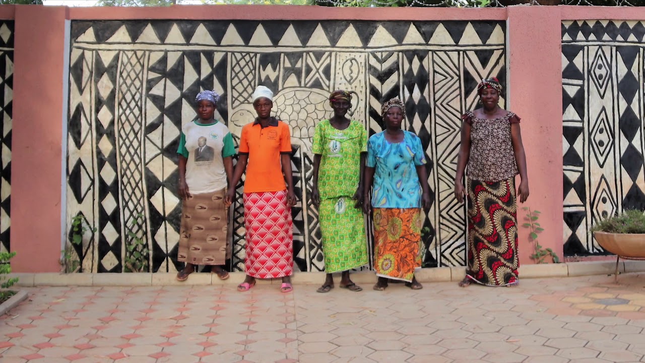 L’architecture kassena au pays kassena Tiébélé(BURKINA FASO) - YouTube