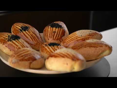 Ev Yapımı Çörekotlu Zeytinli Poğaça ve Haşhaşlı Patatesli Poğaça Tarifi