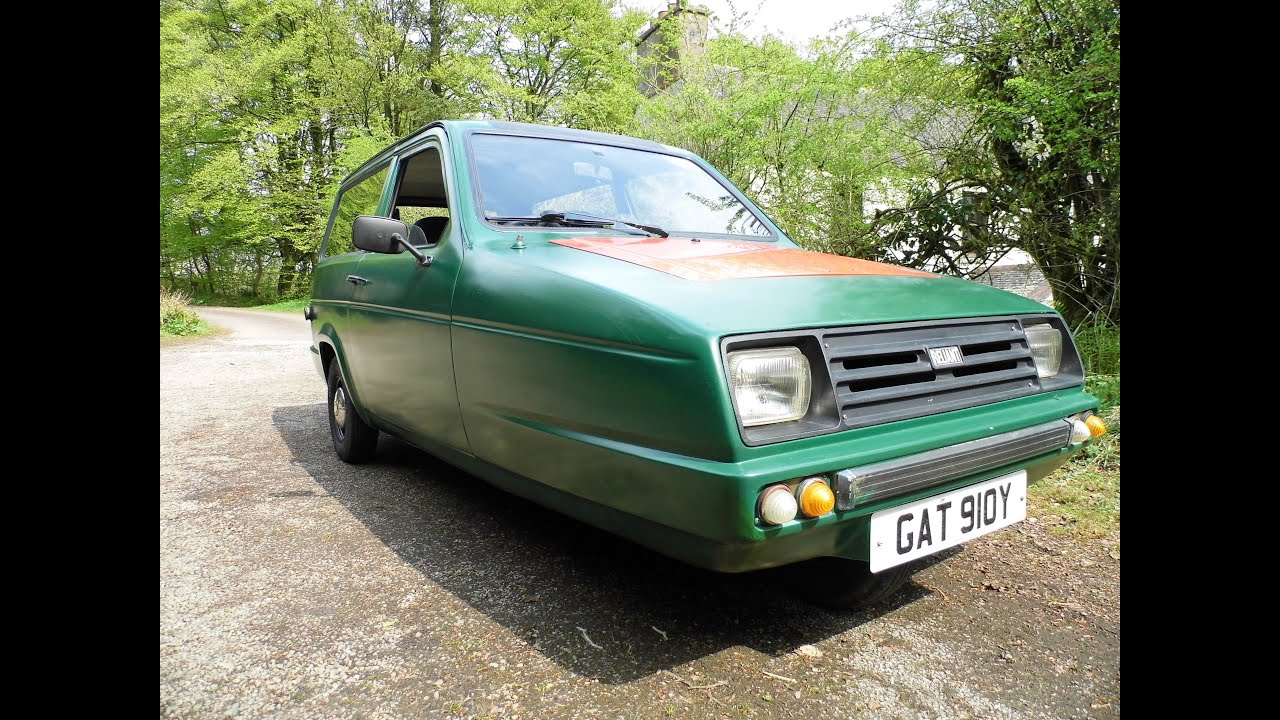 Reliant Rialto 1983 red top engine estate GAT 910Y POV drive 3rd May ...