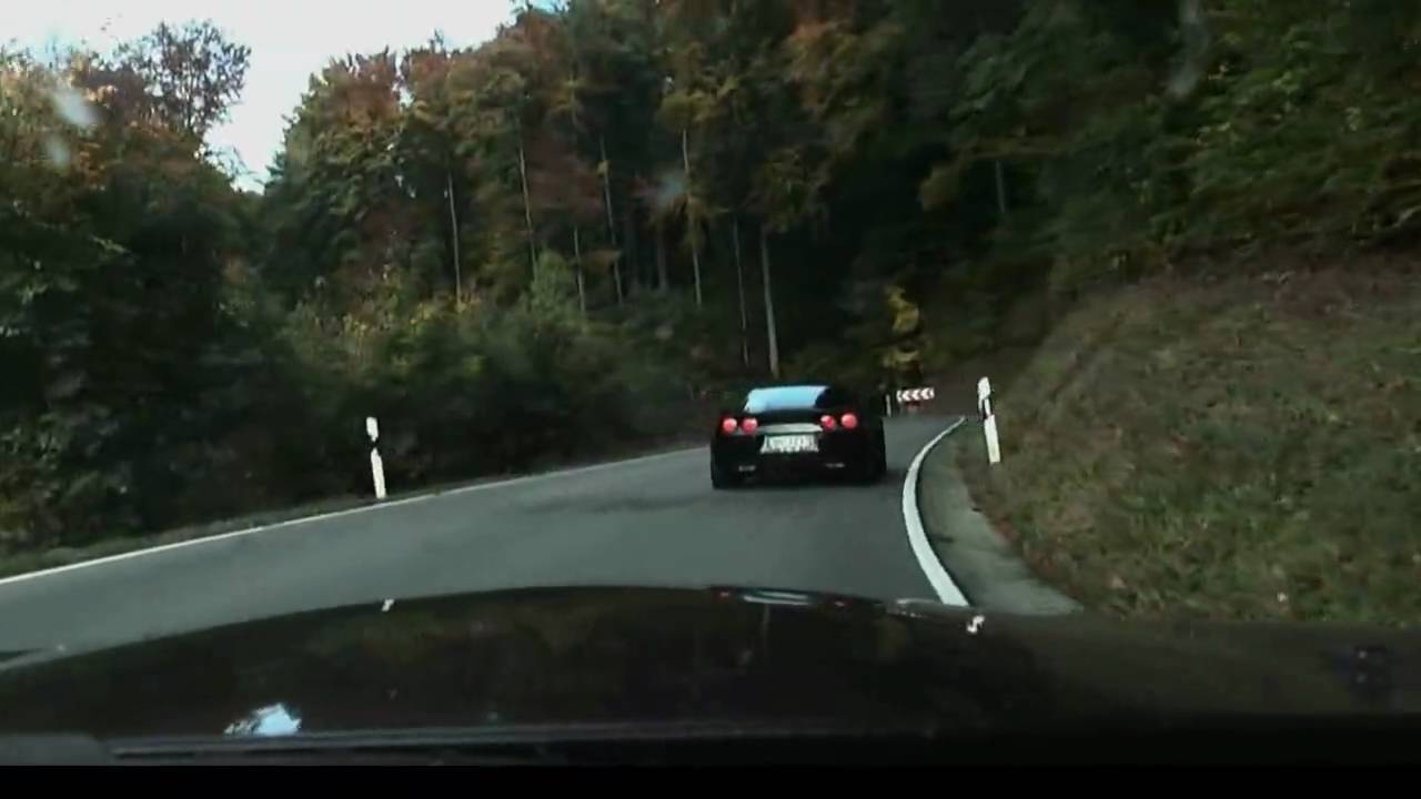 Corvette Z06 vs BMW Z3 M Roadster (HD) - YouTube