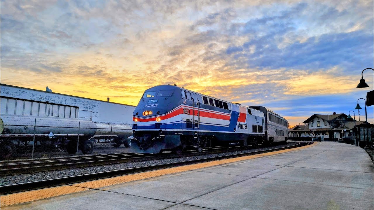 Engines of Heritage Episode: Amtrak 160 - Dash 8 Pepsi Can Phase III ...