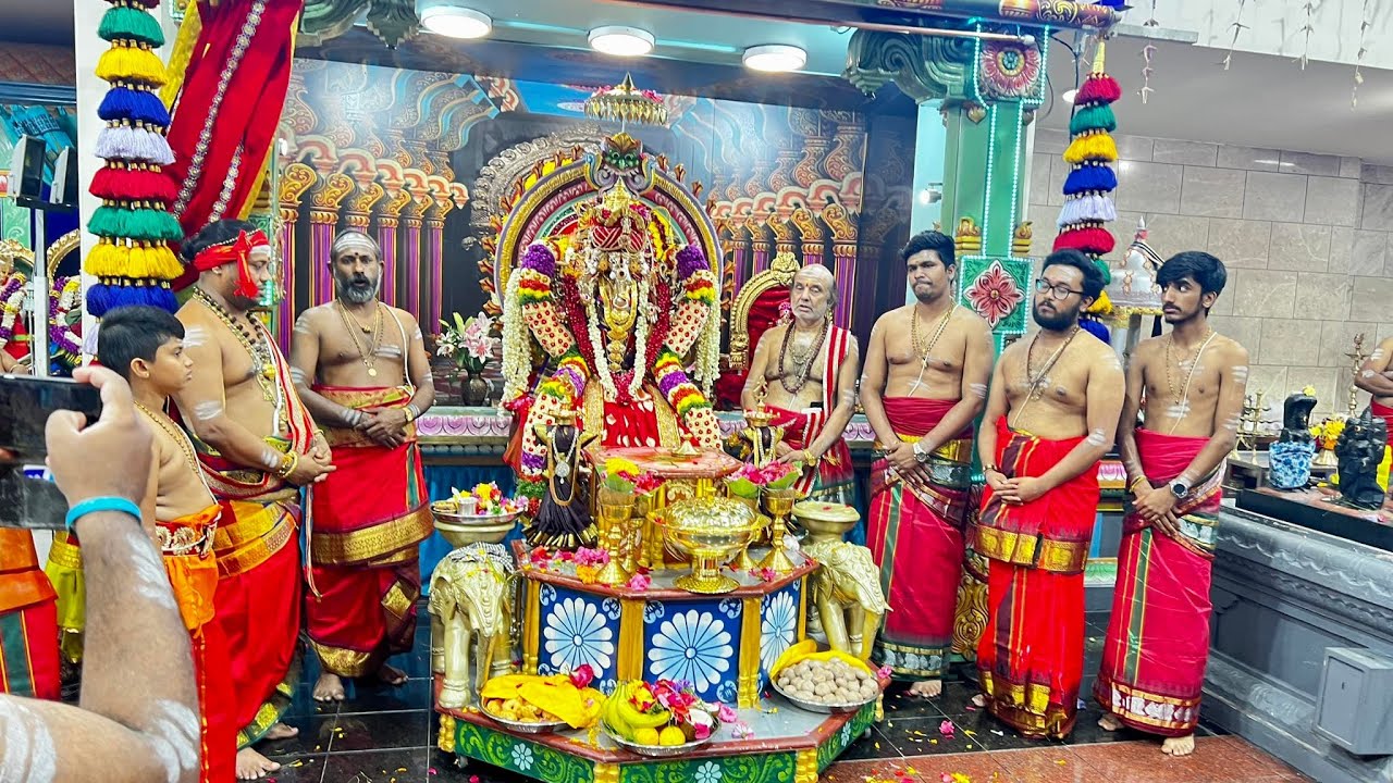 London Panchamuga Vinayagar Special Tharisanam - YouTube