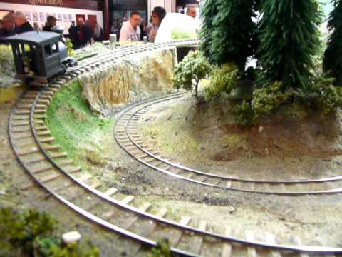 Modelspoordagen 2010 -- Mooie kleine modelbaan - YouTube