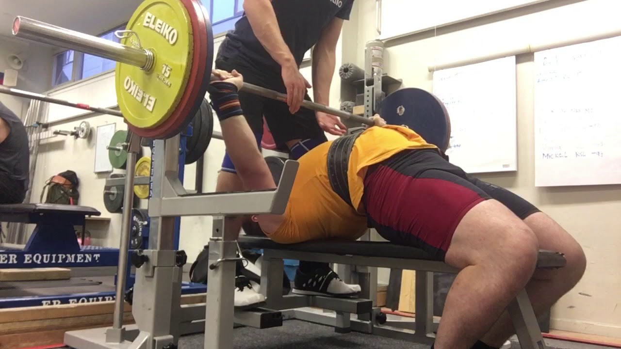 140kg x4 - YouTube