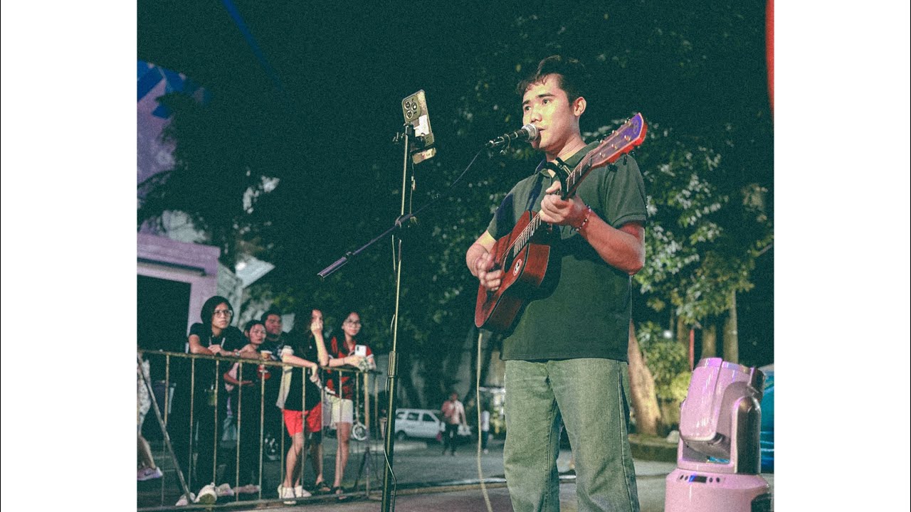 Pinoy Busker | David Paul singing Palagi by TJ Monterde - YouTube
