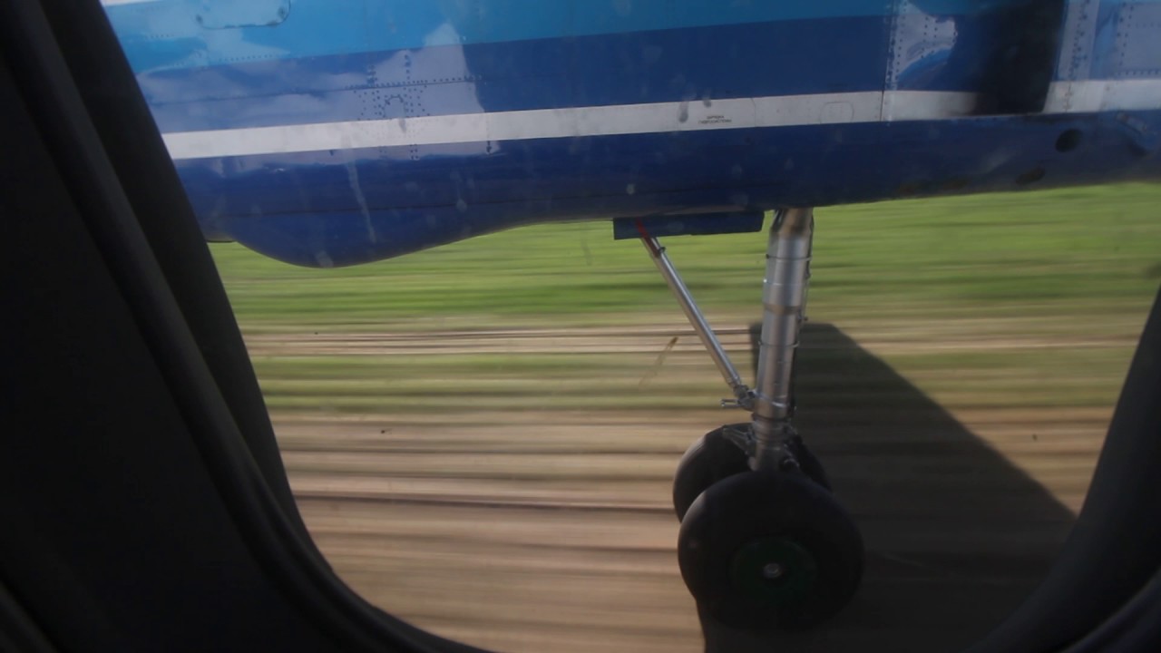 Hardcore Antonov An-24 takeoff from unpaved runway at Zaporizhia - YouTube