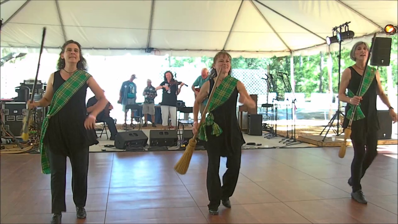 Inisheer Irish Dancers at 2017 Florida Folk Festival Day 2 - YouTube