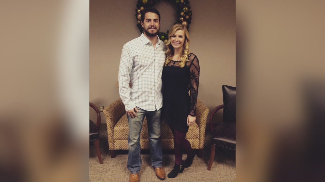 Rookie sensation Ryan Merritt and fiance react to wedding registry ...