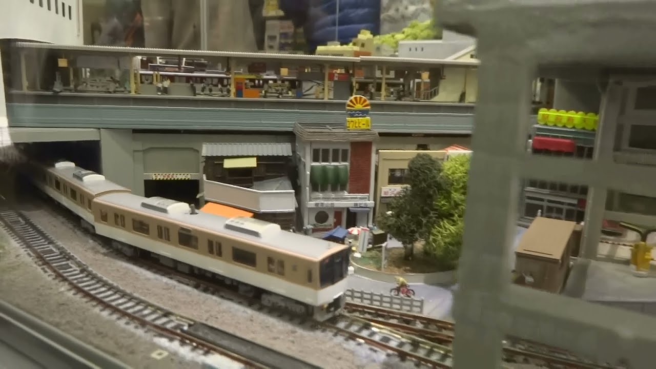 近畿日本鉄道 鶴橋駅 Gatan-Goton ガタンゴトン - YouTube