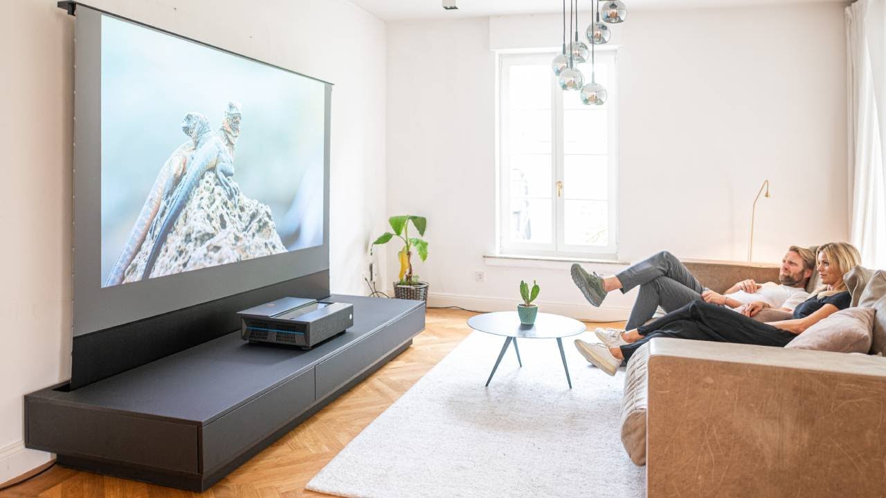 BenQ 4K Laser Beamer – Ein DIY-Projekt zum perfekten TV-Ersatz – - YouTube