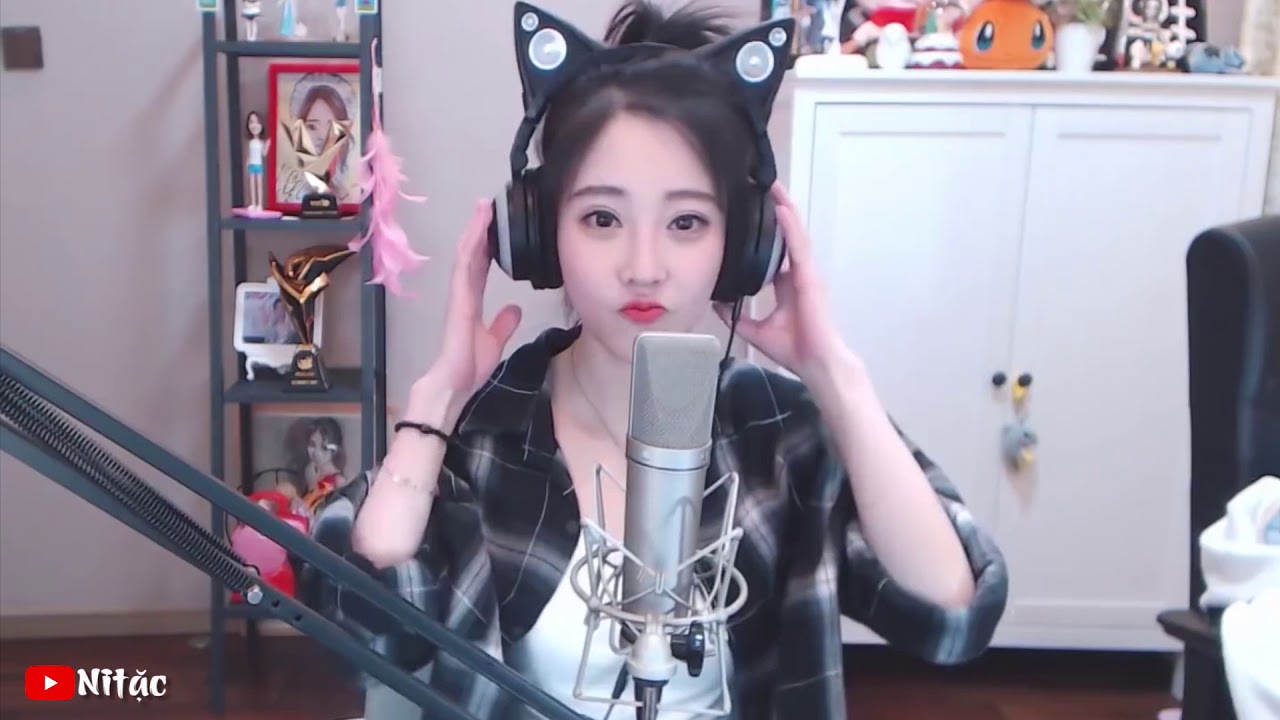 Ngủ Ngon Meow - Phùng Đề Mạc | 晚安喵 - 冯提莫 [Vietsub] - YouTube