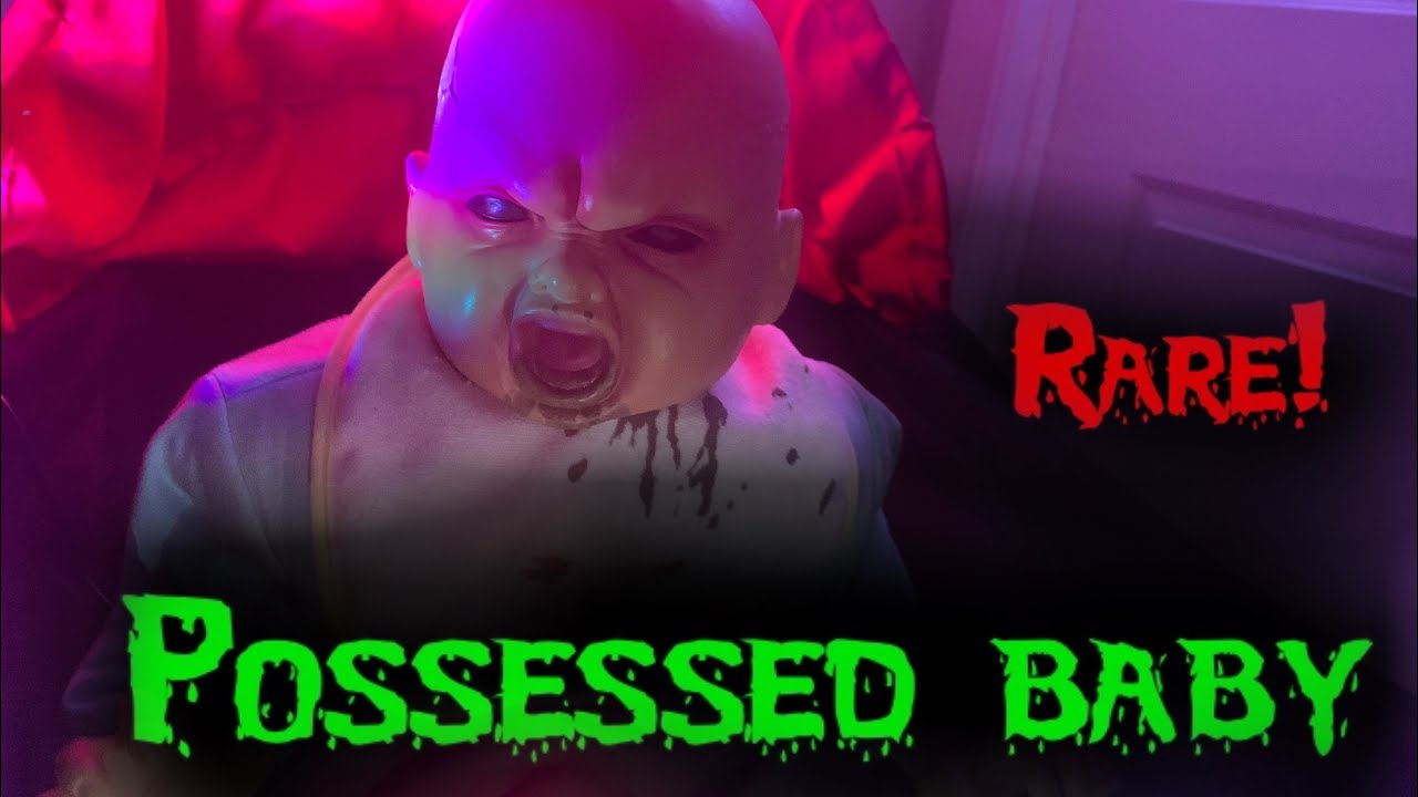 POSSESSED BABY ANIMATRONIC DEMO!!| Spirit Halloween 2014🎃 - YouTube