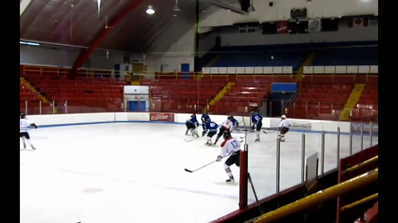 Luc Lafortune au Colisée de Laval 2010 - YouTube